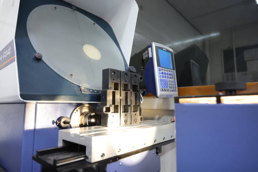 Plastonium – Plastonium