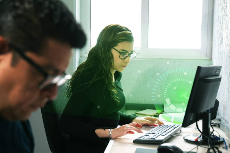 Sobre Nosotros – Plastonium